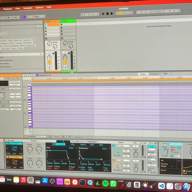 HOME - CHAPELIER FOU