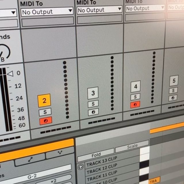 HOME - CHAPELIER FOU